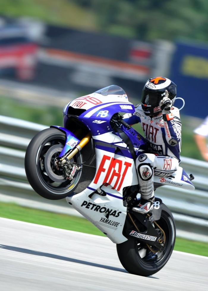 Lorenzo se consagró campeón mundial del Moto GP junto a Yamaha | Yamaha ...